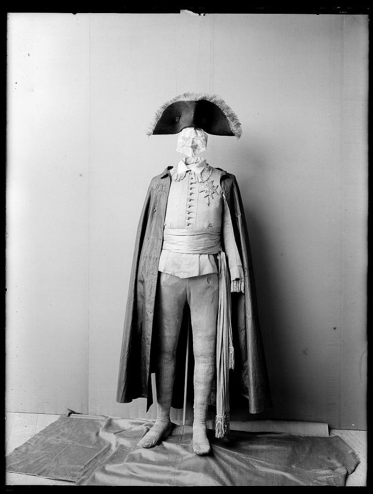 Gustav III’s Masquerade Costume - Livrustkammaren